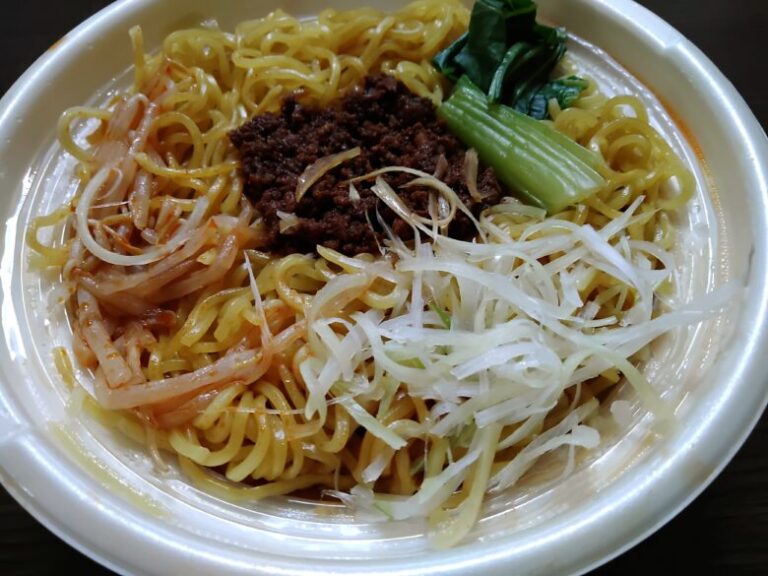 【全然辛くない？】セブン美食の祭典担々麺 赤坂四川飯店監修 | ハピ食